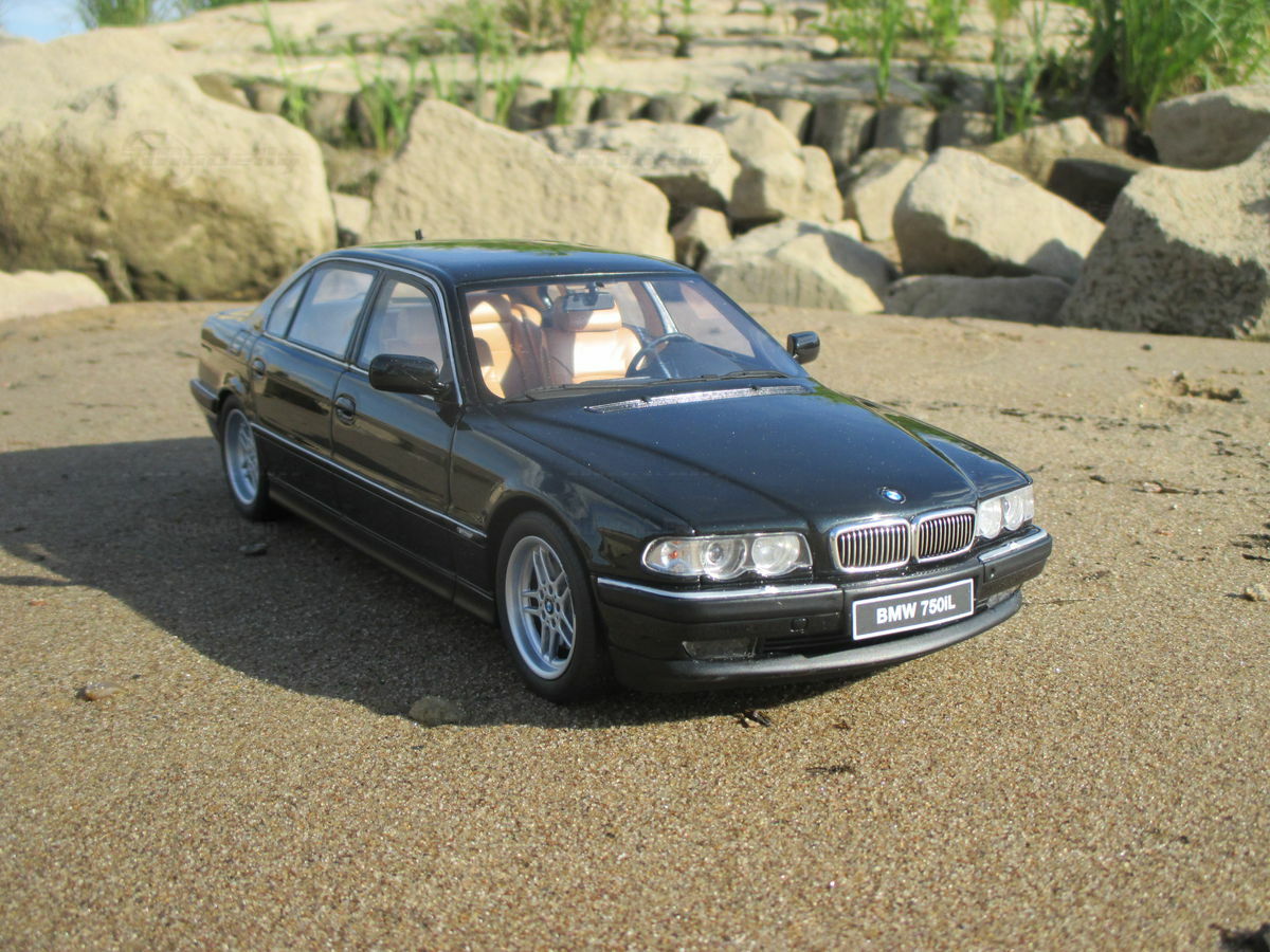 BMW E38 750il 1:18 Modellauto von Otto Models | Modelly